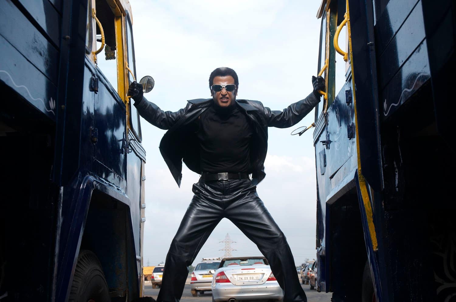 Endhiran: Most Insane Action Sequences Ever? - Everything Action